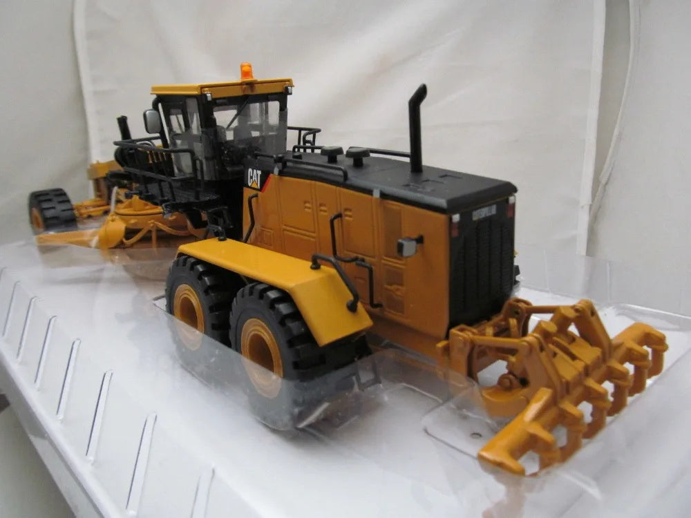 1:50 Caterpillar Cat 24M Engineering Machinery Vehicles Diecast Model ...